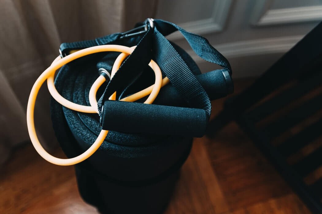 9 Most Effective Resistance Bands for Calisthenics | Trainrightmuscle